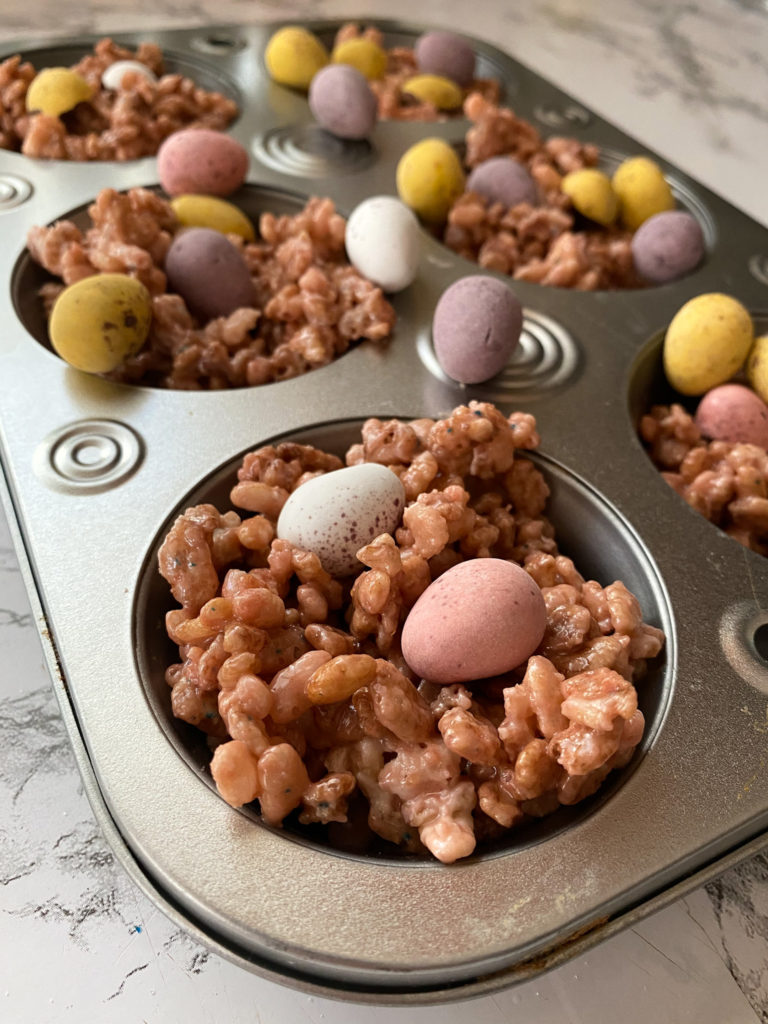 The Best Mini Easter Egg Nests - Mercedes Chloe